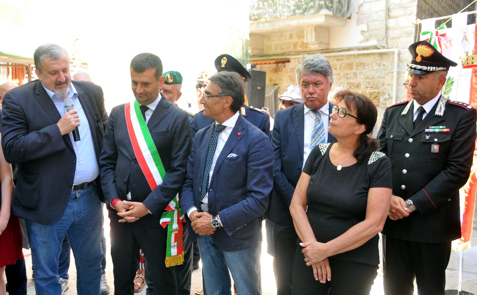 Bari ricorda Michele Fazio, 17 anni fa fu vittima di mafia - Foto 2 di ...