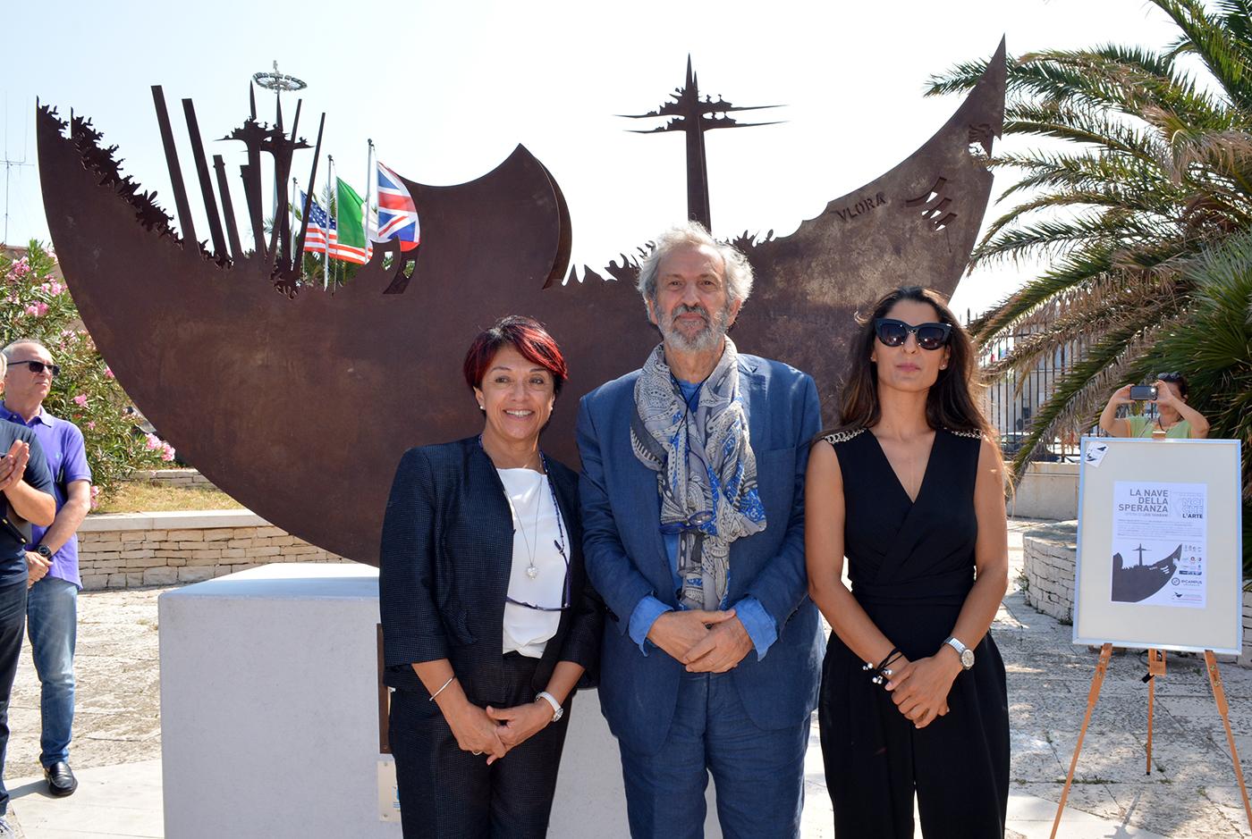 Bari, al porto arriva «La nave della speranza» per ricordare lo sbarco ...