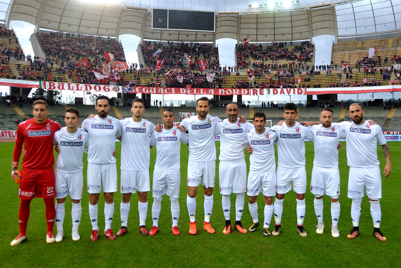 Bari-Palmese, il gol, le azioni e gli scatti più belli - Foto 2 di 25 ...
