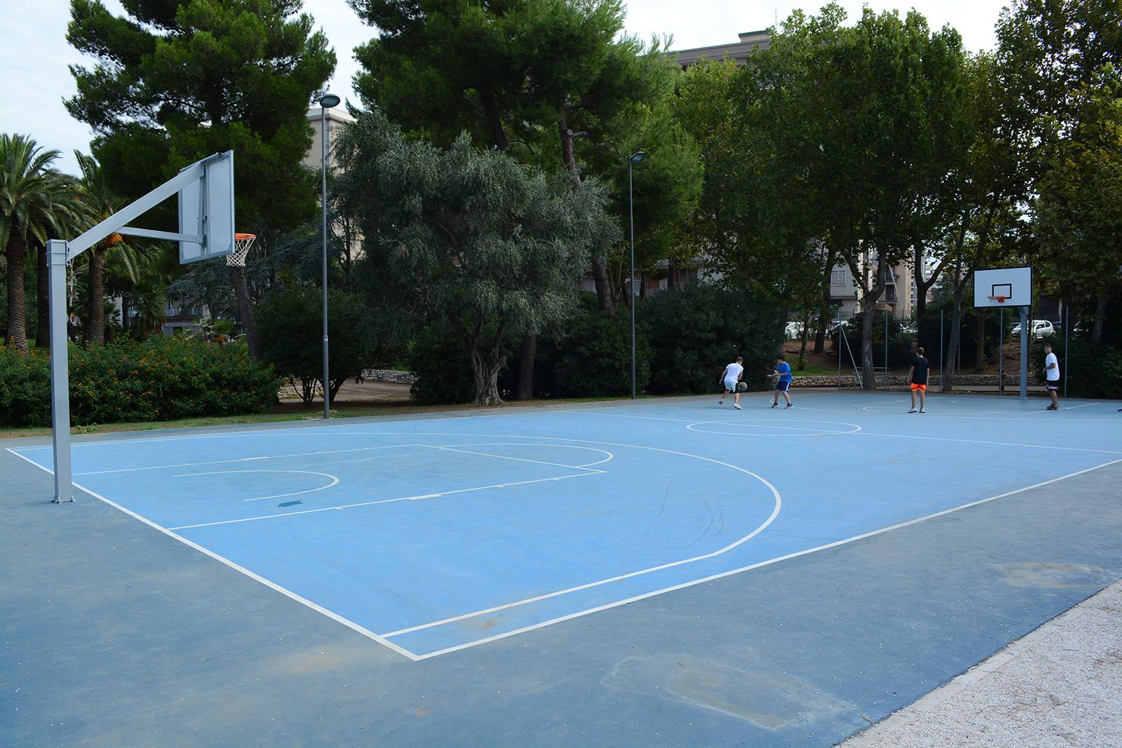 Bari, nuovo campo da basket e percorso fitness a Parco 2 giugno - Foto 14 di 19 - La Gazzetta ...