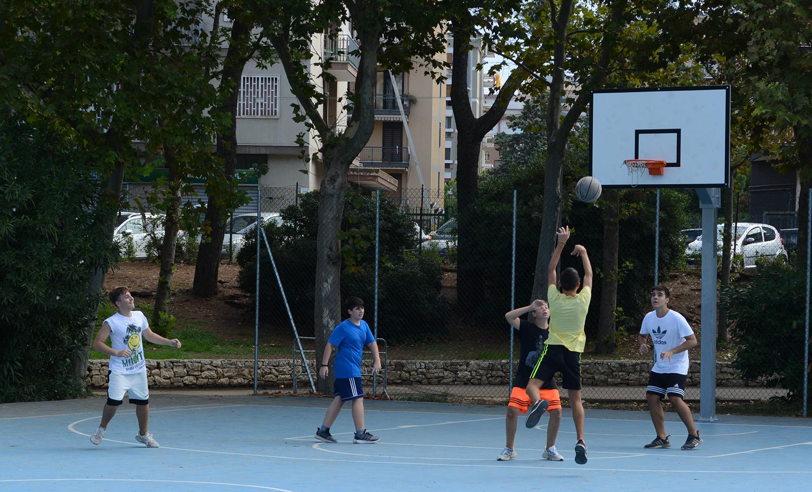 Bari, nuovo campo da basket e percorso fitness a Parco 2 giugno - Foto 2 di 19 - La Gazzetta del ...