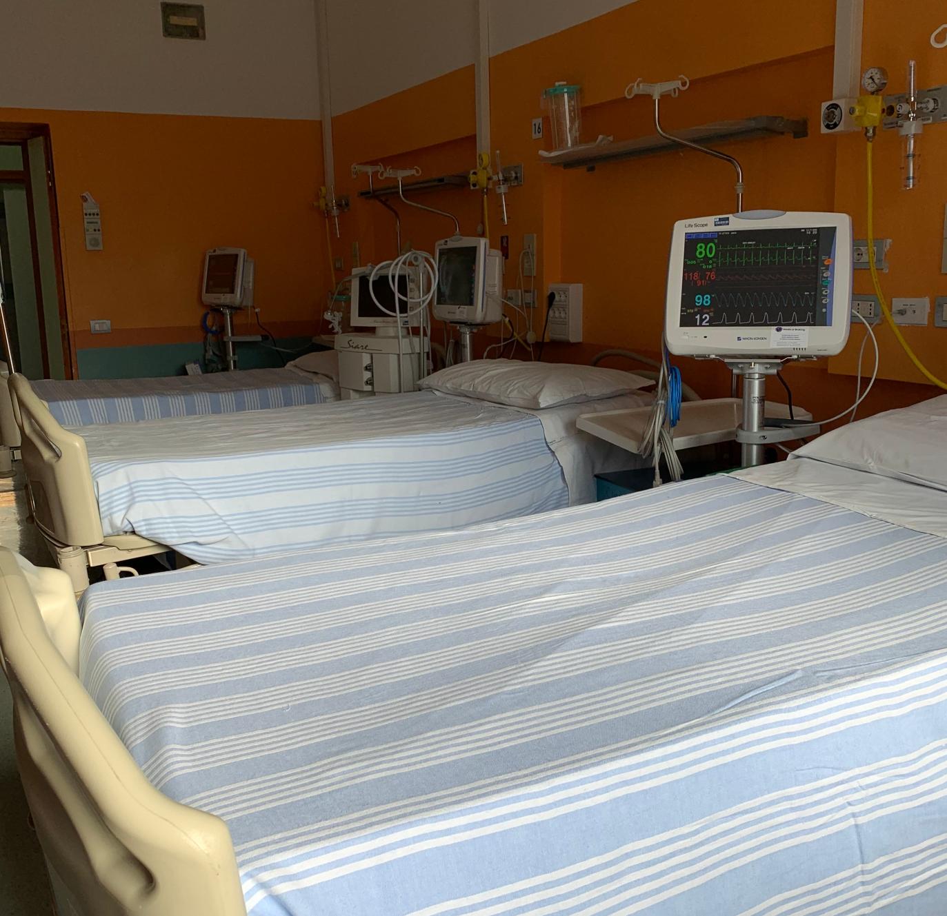 Policlinico Bari, apre al Covid il padiglione Balestrazzi: attivi 44 nuovi posti letto VD - Foto ...