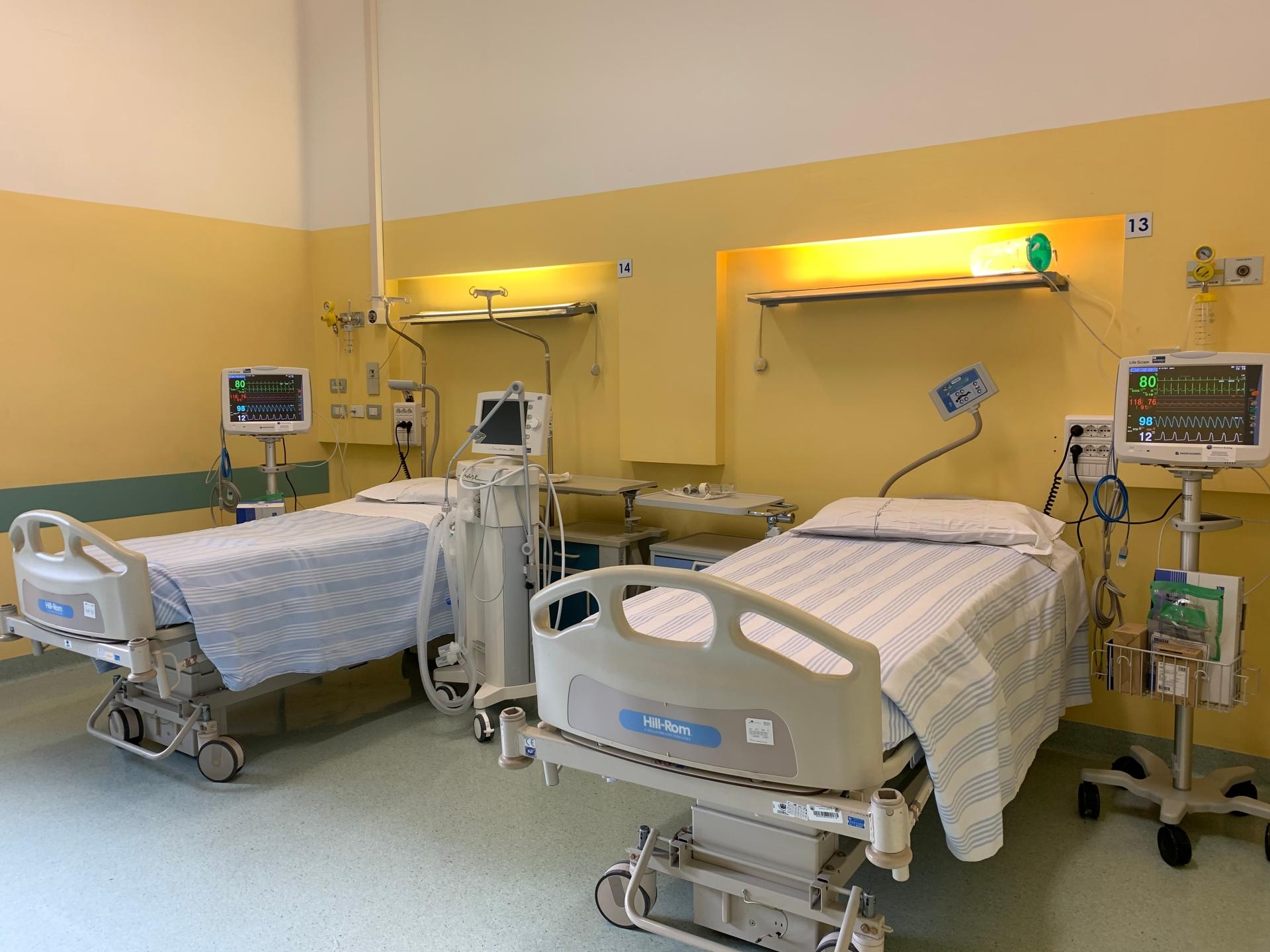 Policlinico Bari, apre al Covid il padiglione Balestrazzi: attivi 44 nuovi posti letto VD - Foto ...