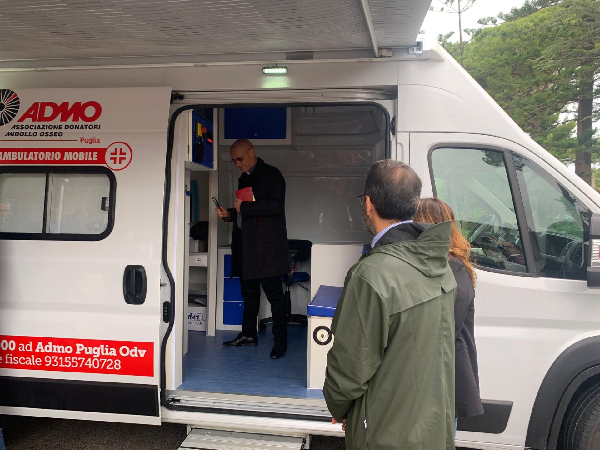 ASL Bari a sostegno di ADMO: ecco il primo ambulatorio mobile in Puglia ...