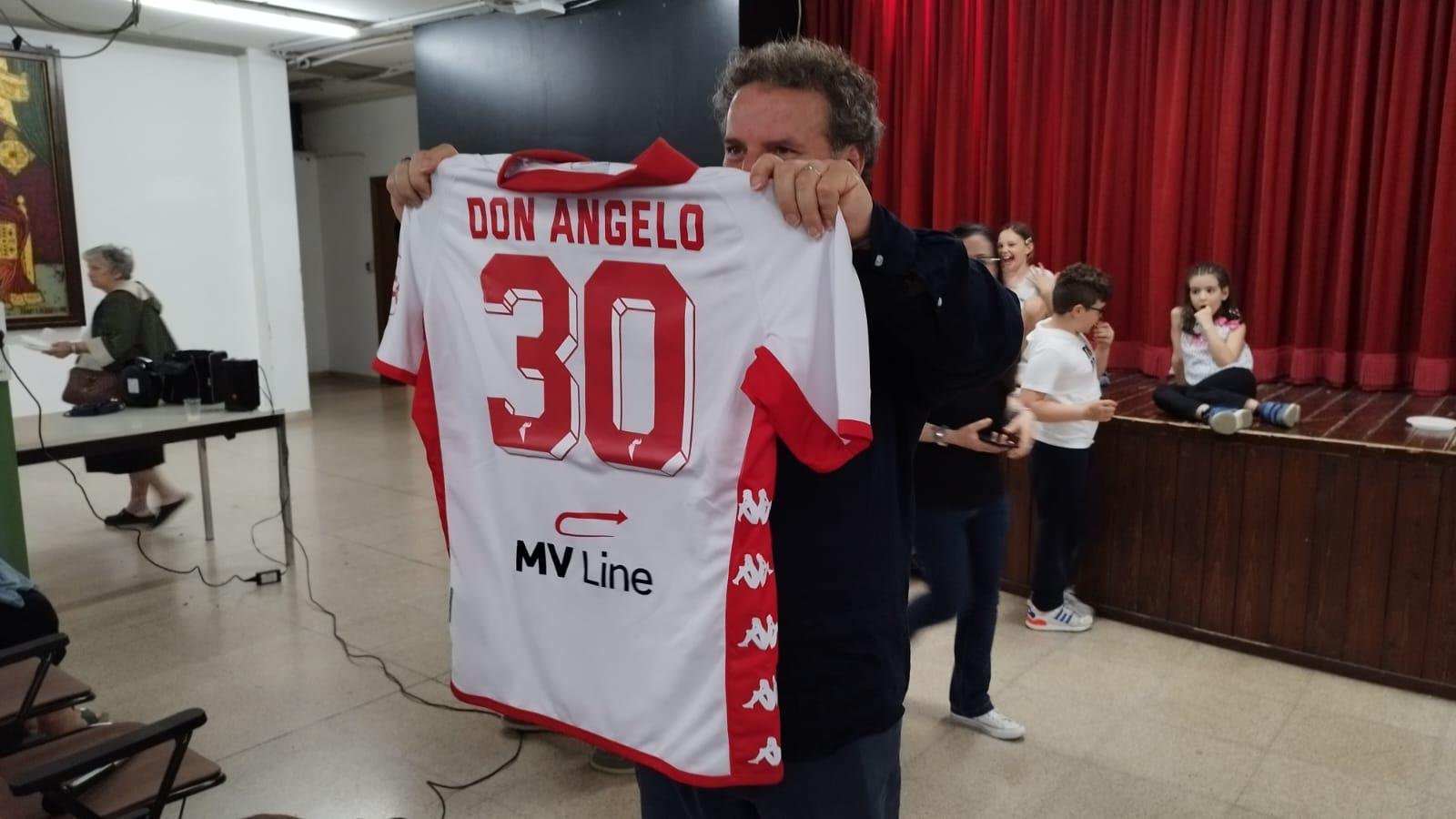 Bari, don Angelo Cassano: «Dopo 30 anni di sacerdozio sono diventato ...