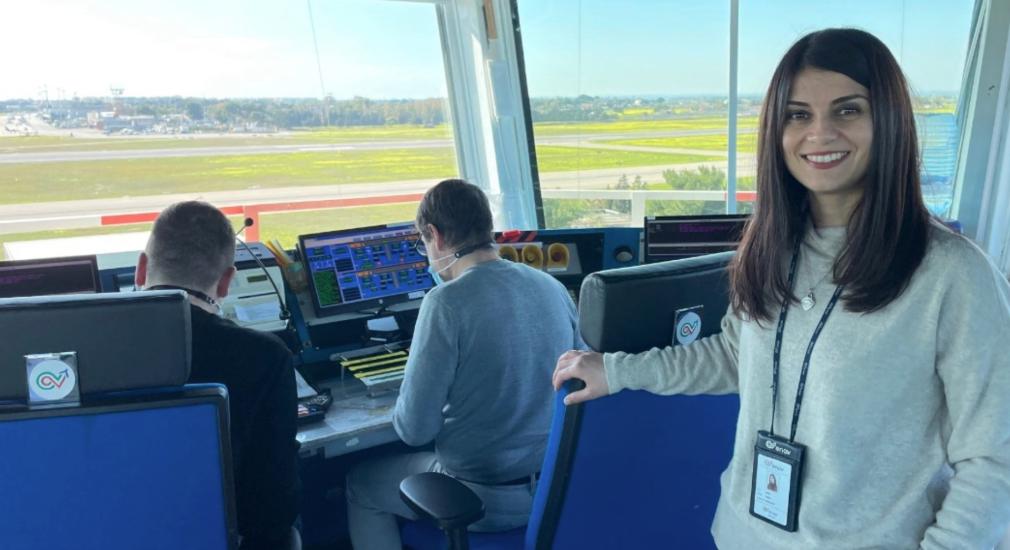 Laura Delvecchio, a Brindisi la prima donna alla guida della torre di ...