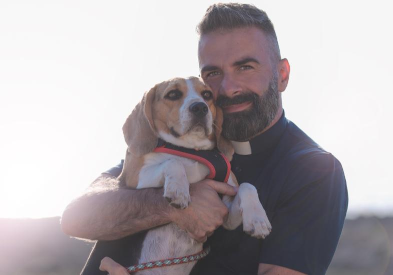 Don Cosimo: «Gli amici non si abbandonano, perché lo fate con i vostri ...