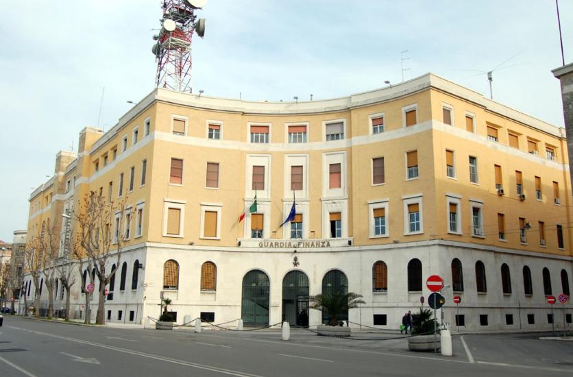 Bari, la Caserma Macchi tessera di storia urbana - La Gazzetta del ...