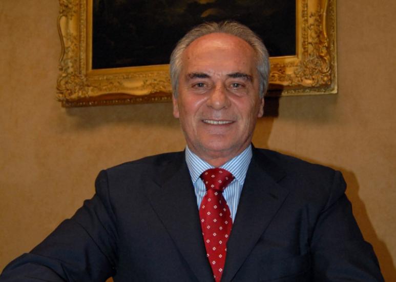 Bari, muore l'imprenditore Lorenzo De Santis: il cordoglio di Emiliano ...