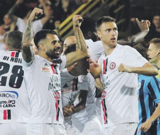 Calcio Foggia, l’ora della verità: una stagione in 90 minuti - La ...