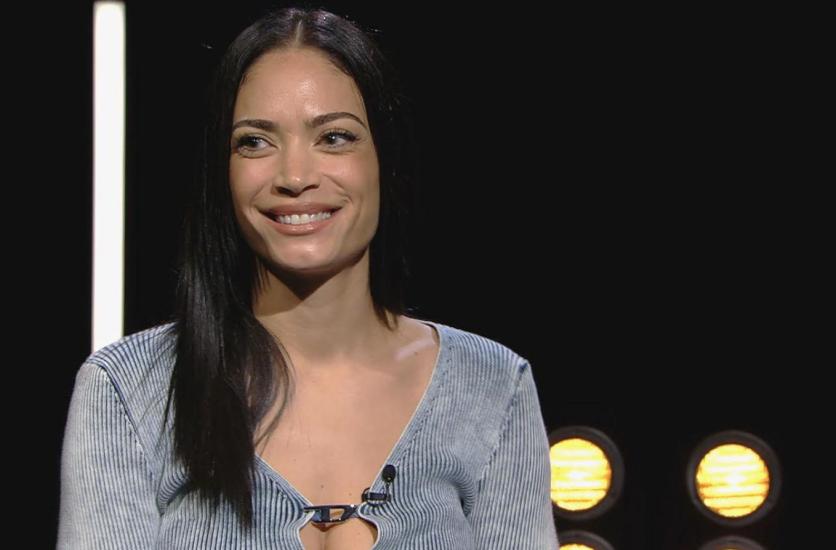 Elodie si racconta a «Stories» dai sogni nel quartiere natìo ai ...