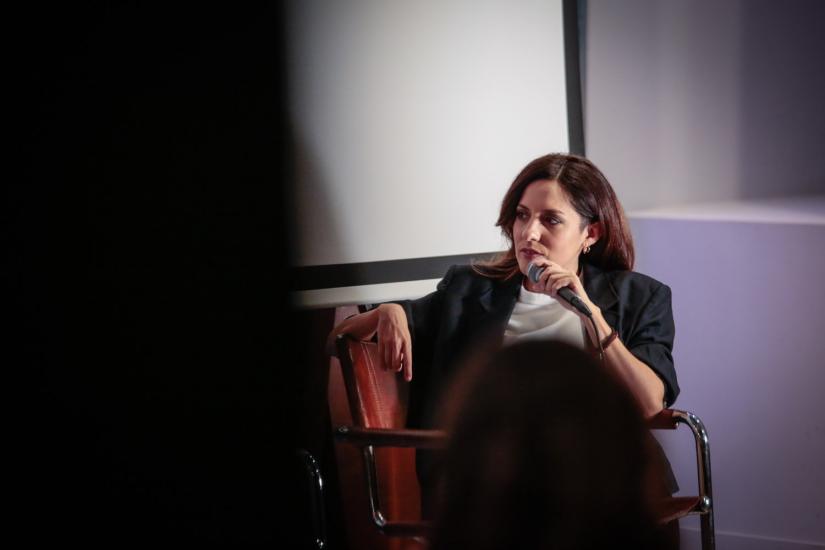 La voce di Maria Cafagna, da Molfetta al podcast record «Il decennio ...