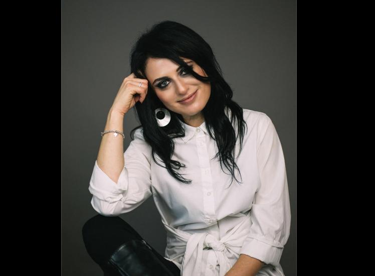 Francesca Giannone: «La mia portalettere esempio di coraggio: parla ...