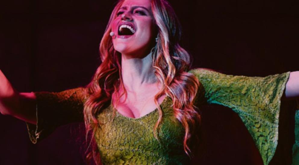 «La bella Esmeralda mi ha cambiato la vita»: Lola Ponce a Bari in scena con «Notre Dame de Paris ...