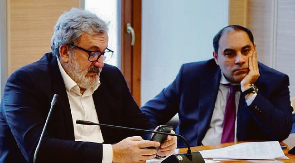 Emiliano-Melucci, venti di tempesta: «Taranto merita più rispetto» - La ...