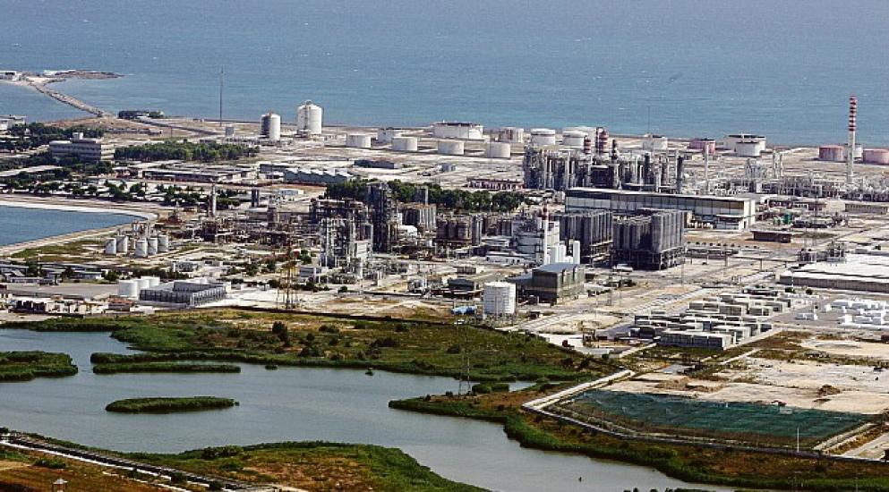 Brindisi, chiude l'impianto LyondellBasell: a rischio i lavoratori - La ...