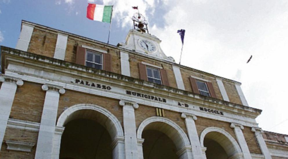 Andria, la transazione del Comune per l'avvocato fa discutere - La ...