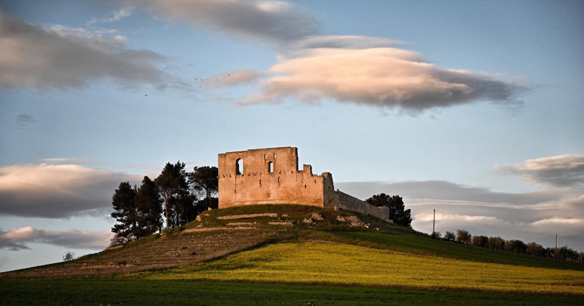 A Gravina in Puglia un castello da salvare dai segni del tempo e dell ...