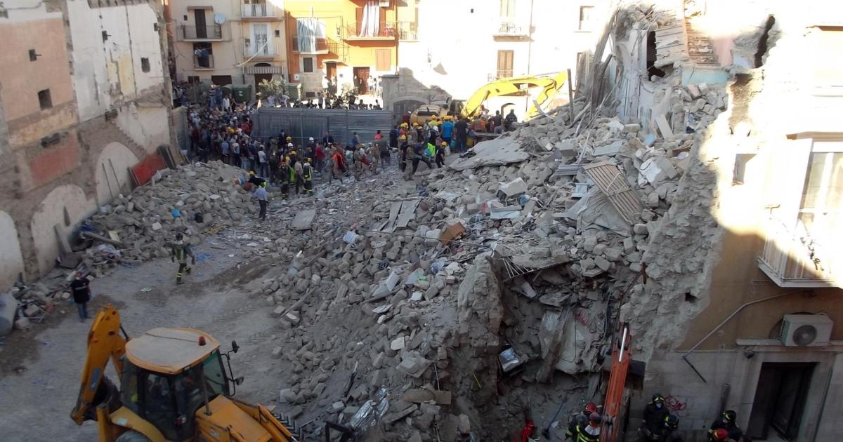 Barletta, «via Roma simbolo della tragedia: stop a nuovi palazzi e un ...