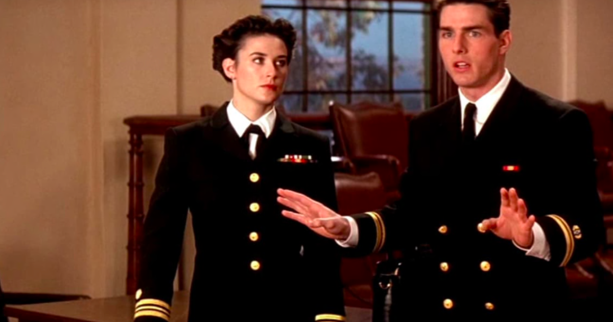 Demi Moore e Tom Cruise nei Marine affrontano la corte marziale in ...