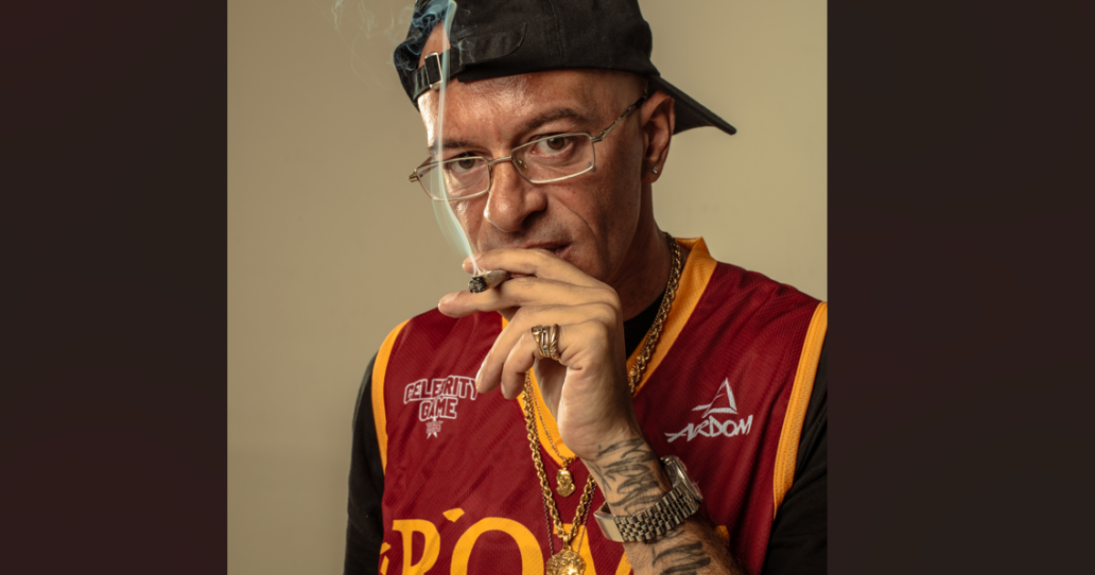 «Il coraggio in noi stessi ci salva dal sistema corrotto», il rap di ...