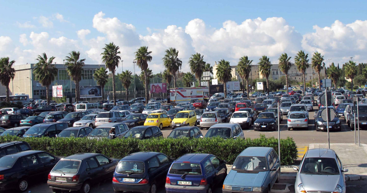 Giro a Lecce, parte la rivoluzione del traffico: da oggi niente sosta ...