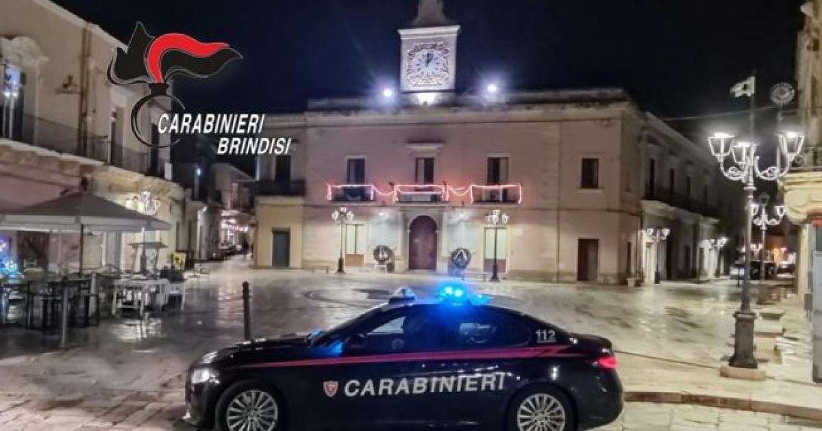 Brindisi, alla guida senza patente e con due spinelli: arrestato per ...