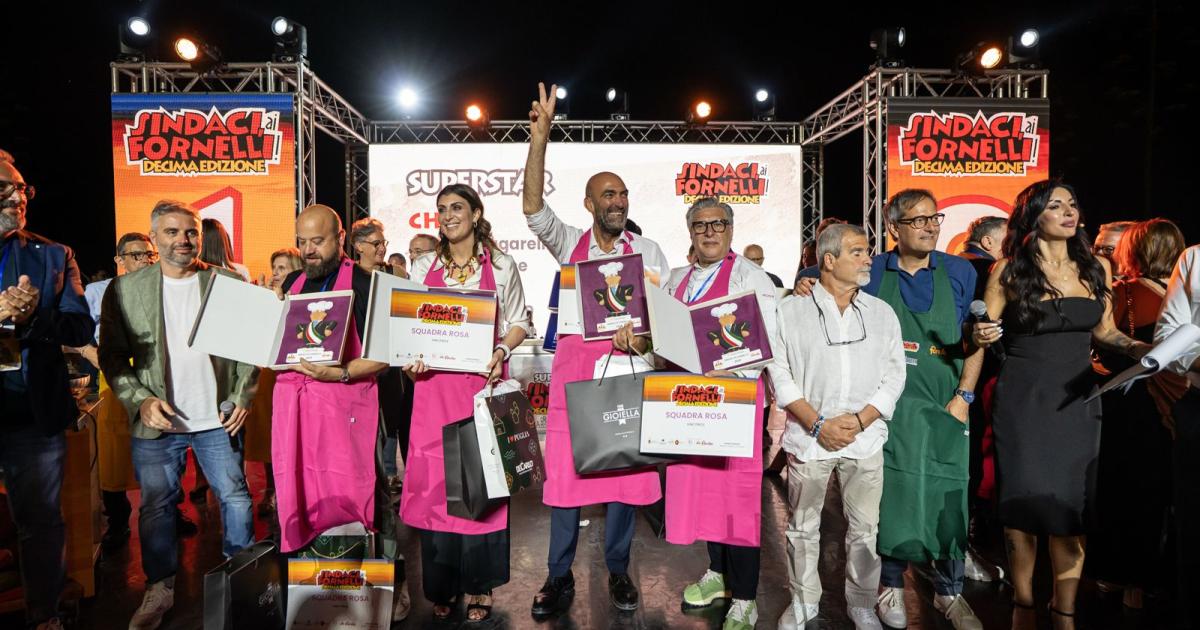 «Sindaci, ai fornelli!», Leccese, primo cittadino di Bari, e Anna Petta ...