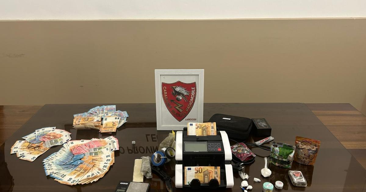 Lecce, nel cuore del centro storico un minimarket della droga gestito ...