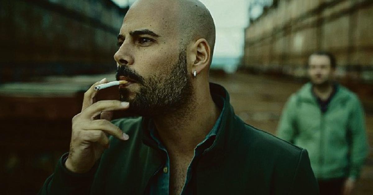 Vita ed educazione criminale dell’«Immortale» Ciro Di Marzio nel film ...