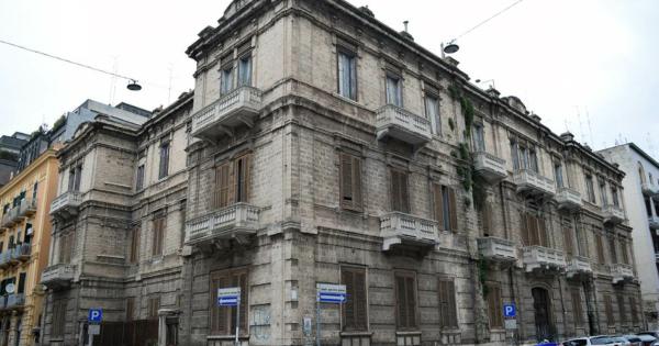 Bari, Palazzo Zuccaro sarà restaurato dai ragazzi dell'Università - La ...
