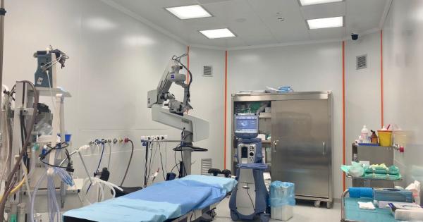 Bari, apre nuovo padiglione Oculistica nel Policlinico: tre sale operatorie e 14 posti letto ...