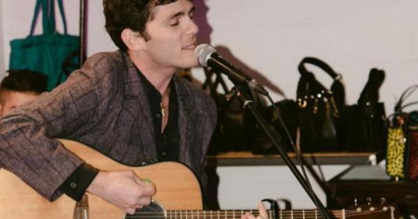 «Bonjour Bonjour», dal Salento la scrittura scanzonata di In Arte ...