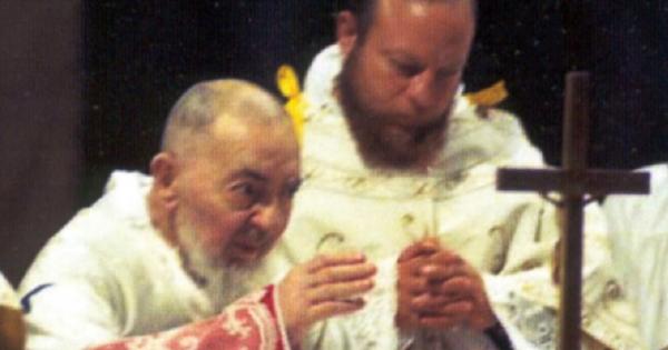 Foggia, a 86 anni muore padre Marcucci, servì l'ultima messa di Padre ...