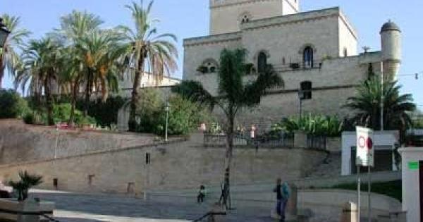 Nessuna irregolarità su lavori vicini al castello di Parabita - La ...