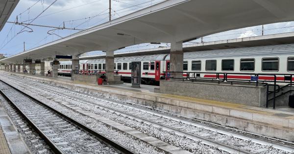«Non eliminare i treni da Taranto per Milano e Roma», l'allarme della ...