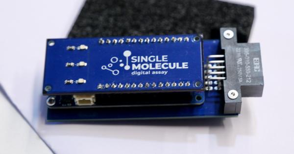 A Bari si sperimenta SIMoT: il mini palmare che scopre i tumori - Foto ...