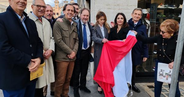Inaugurata targa commemorativa dedicata a Melo da Bari, morto mille ...