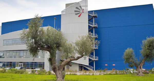 Nubi sullo stabilimento di Leonardo: la Regione convoca un tavolo di ...