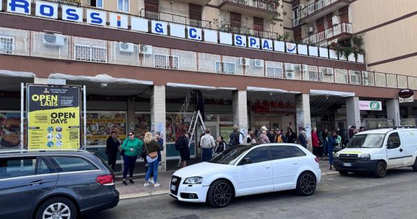 Sciopero trasporti pubblici. Bari, l'ira dei turisti in via Capruzzi ...