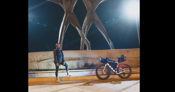 Il viaggio di Frank Lotta, speaker di Radio Deejay, in bici da Milano a ...