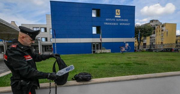 Metal detector nelle scuole, firmata la circolare da Valditara e ...