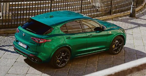 Le Giulia e Stelvio si vestono di verde con il Quadrifoglio - La ...