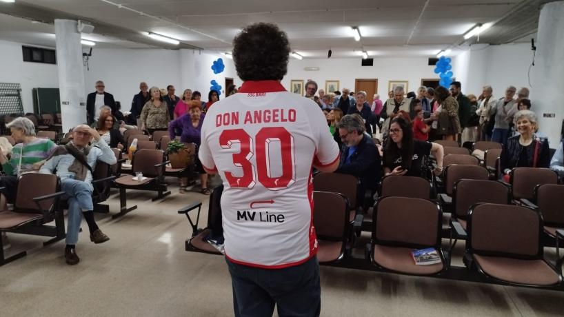 Bari, don Angelo Cassano: «Dopo 30 anni di sacerdozio sono diventato ...
