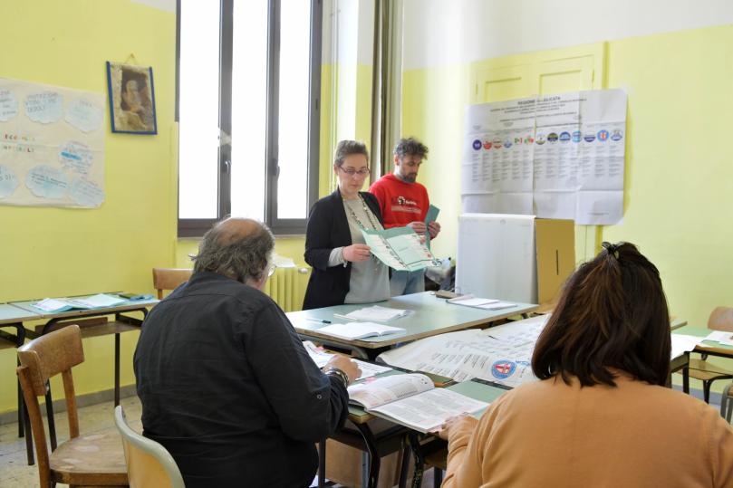 Elezioni in Basilicata, lo spoglio: Vito Bardi in testa, segue Marrese ...