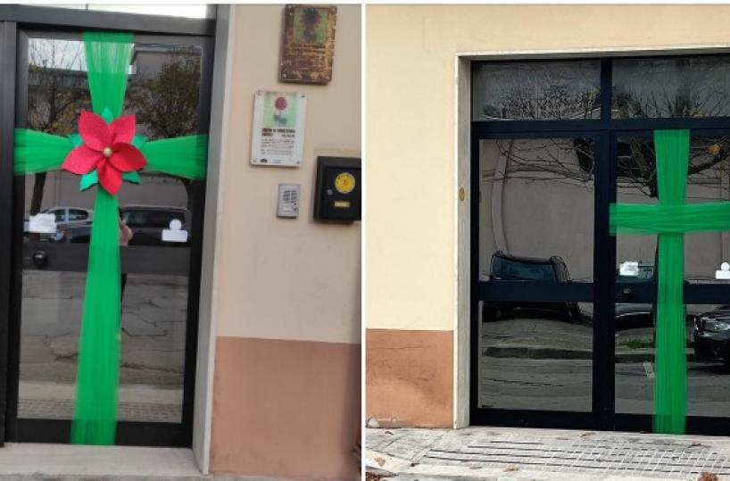 Mesagne, rubato fiocco rosso che decorava portone centro disabili - La ...